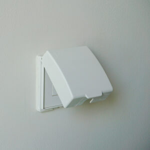 4 astuces pour cacher les prises électriques – Blog BUT