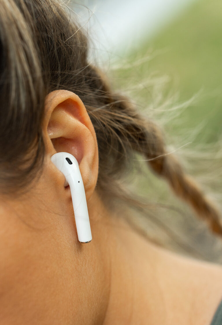 Quels écouteurs sans fil choisir ? 8 critères essentiels - Blog BUT