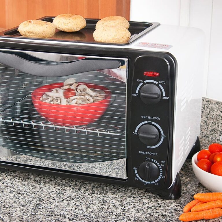 Trouver le bon mini-four : les critères de choix – Blog BUT