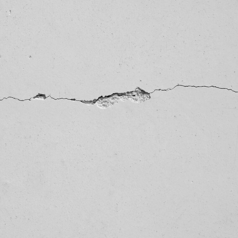 Réparer une fissure sur un mur : toutes nos astuces – Blog BUT