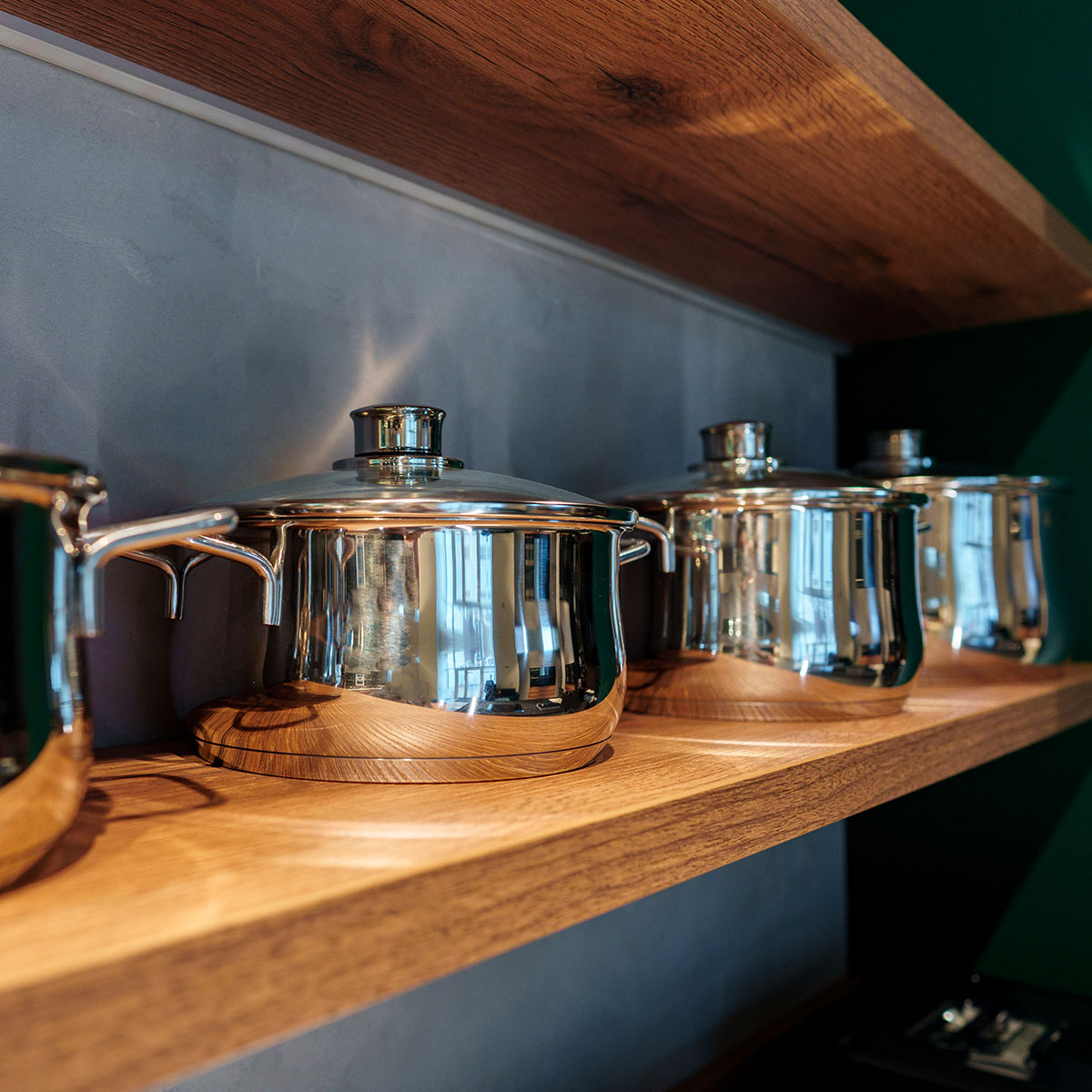 Comment ranger ses casseroles et poêles dans la cuisine ? – Blog BUT