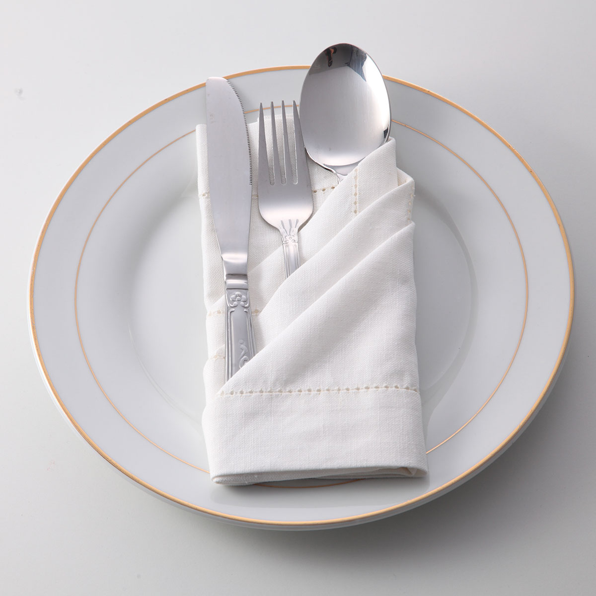 Pliage de serviettes en papier : toutes nos idées – Blog BUT