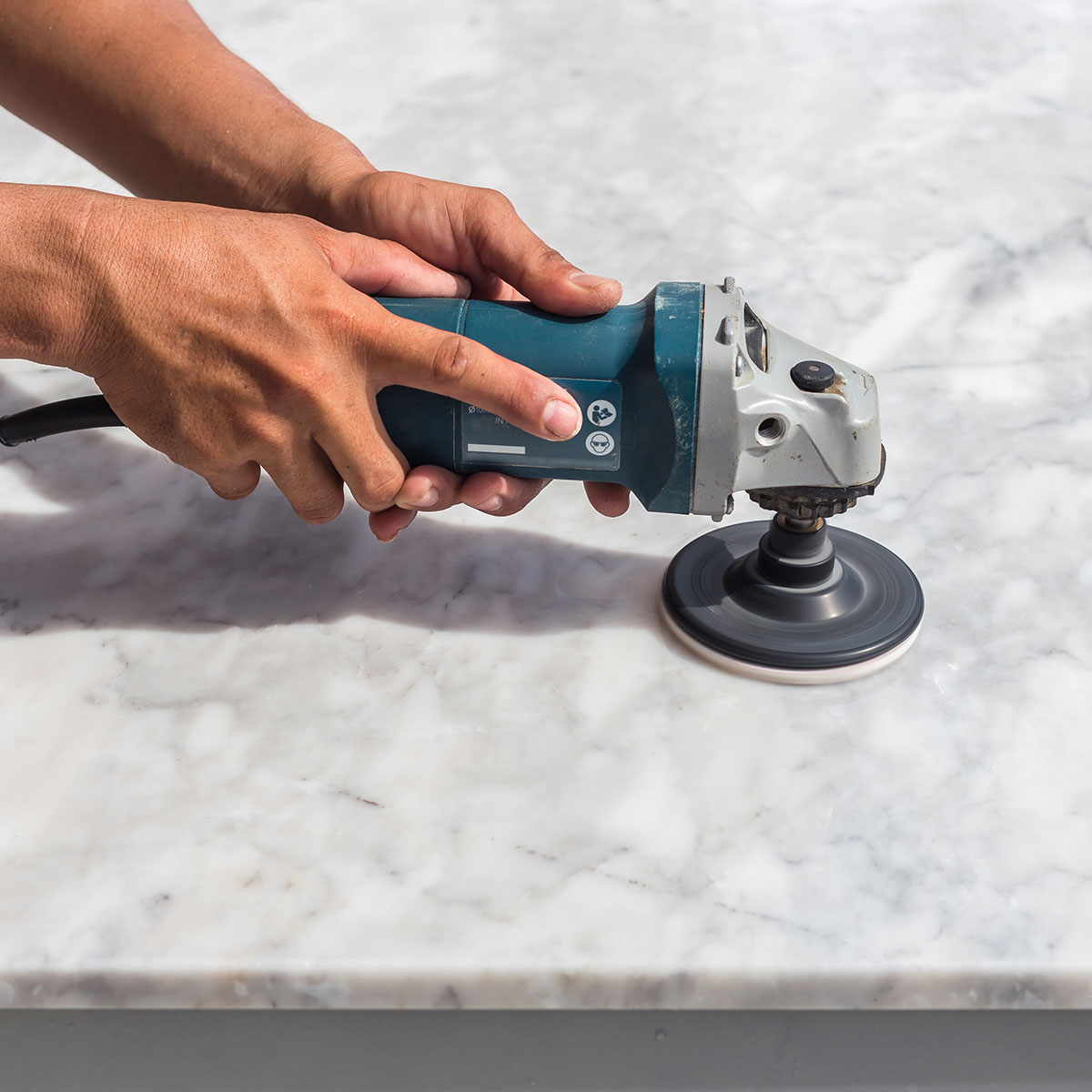 Comment réparer le marbre cassé ? – Blog BUT