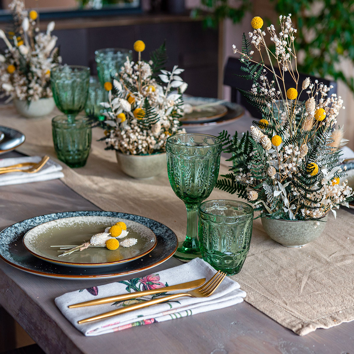 Préparez une déco de table de Pâques moderne – Blog BUT