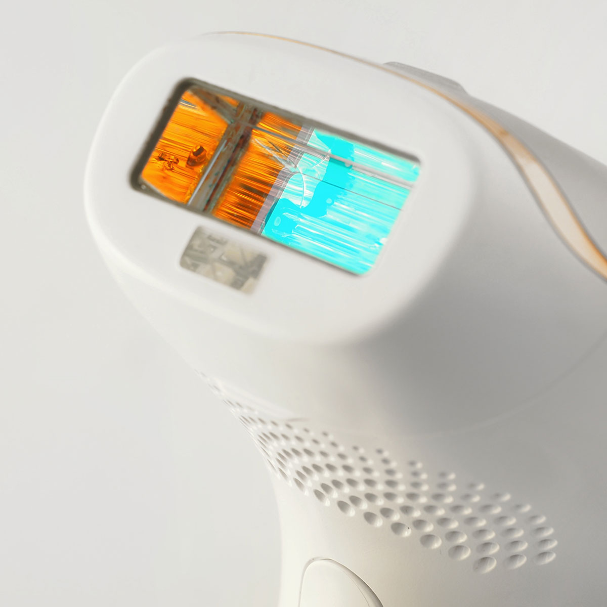 Beauté : quel épilateur à lumière pulsée choisir ? – Blog BUT