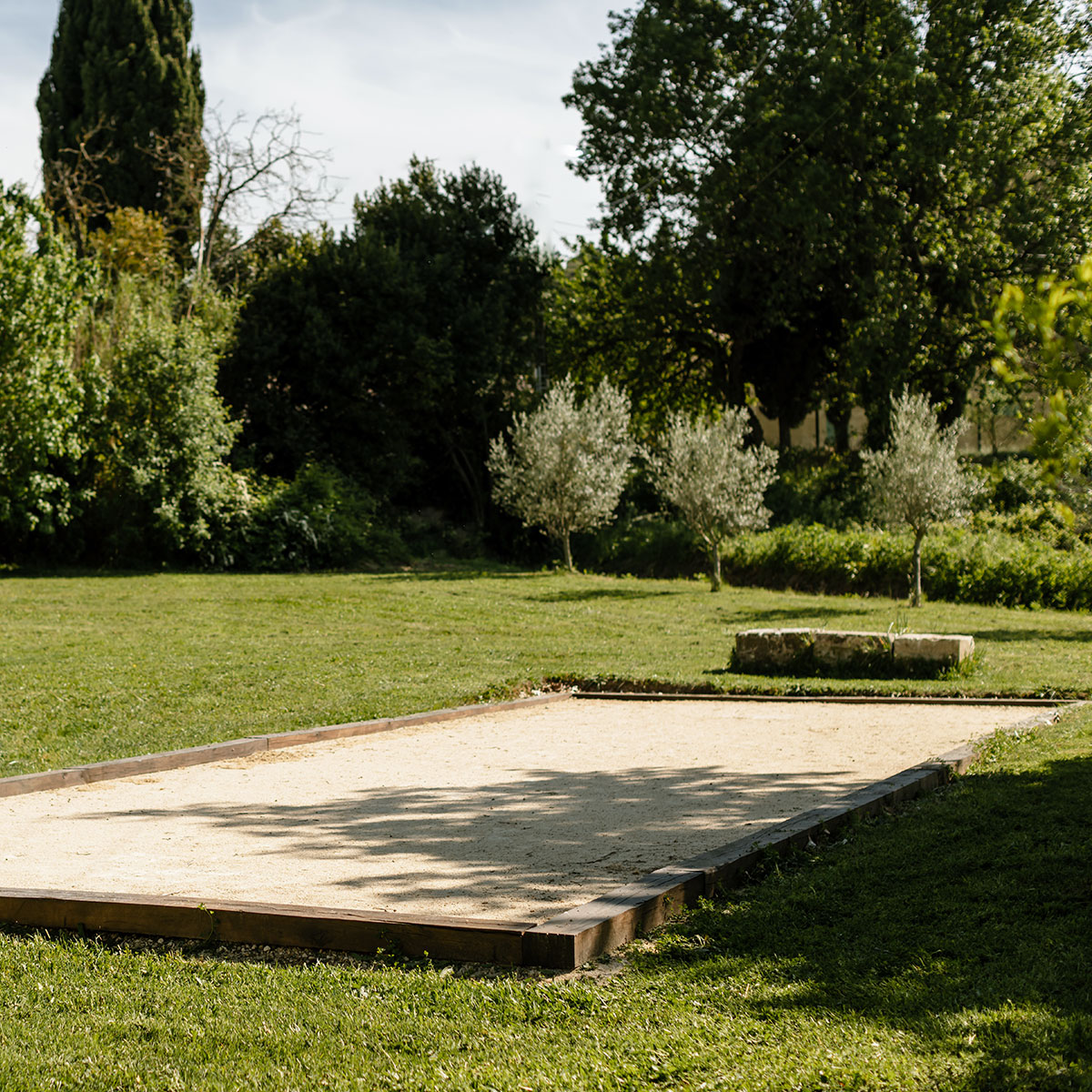 Faire un terrain de pétanque : les étapes élémentaires – Blog BUT