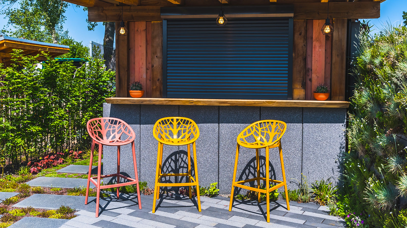 Déco d'un bar extérieur : nos idées pour la réussir – Blog BUT